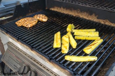 Tantalizing Tuesday – Grilled Chicken Salad using Dole Spring Mix!