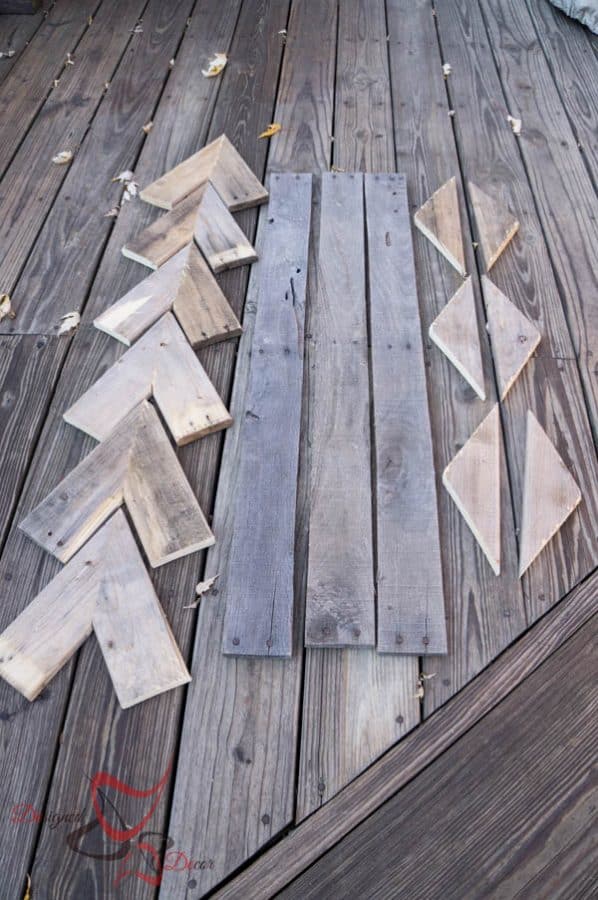 Repurposed Pallet Snowflakes!